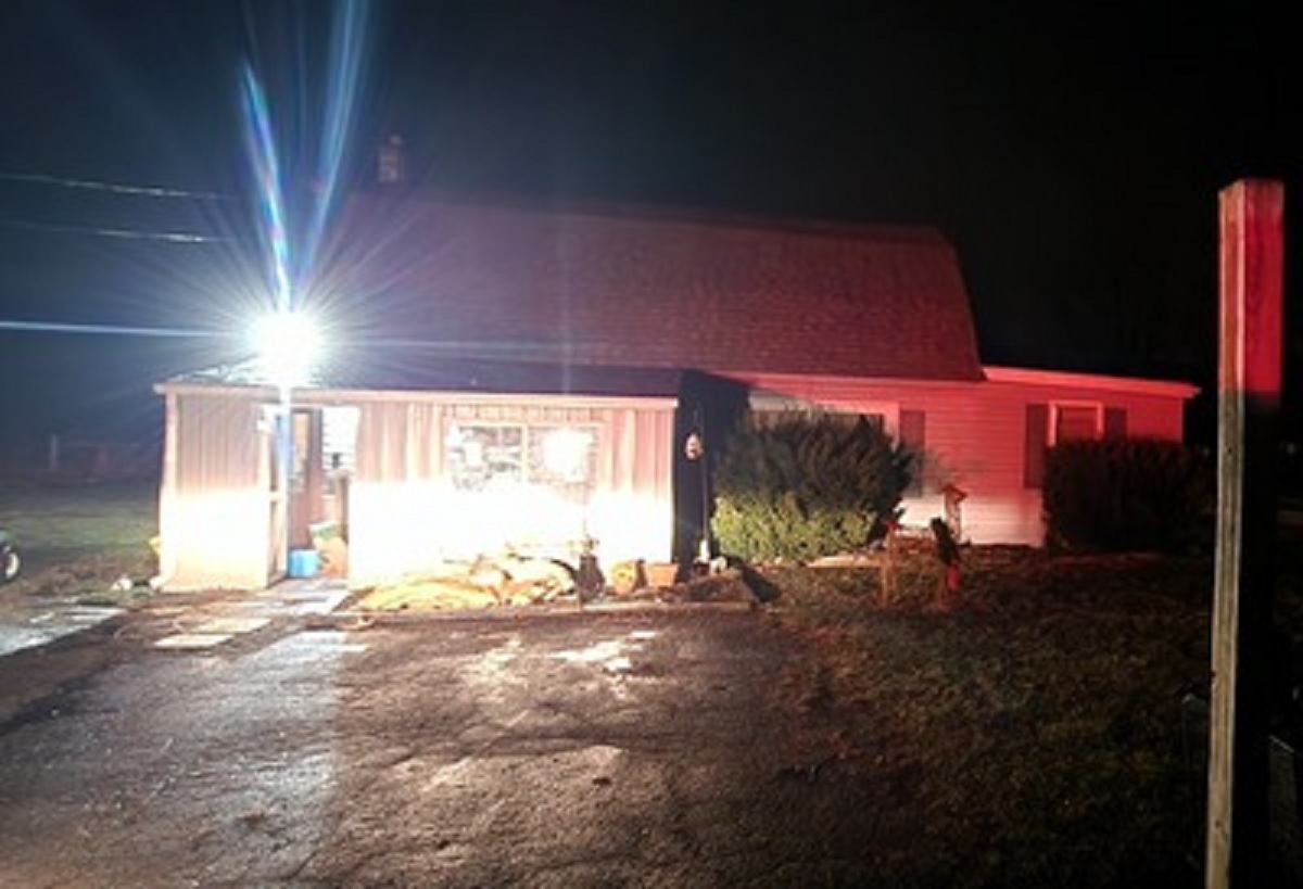 Homeowner Escapes Structure Fire in Clear Spring, Maryland - Radio Free ...
